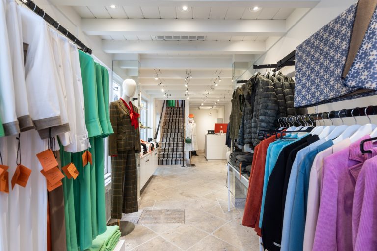 Currently Available – ESPERANZA CARMEL LLC