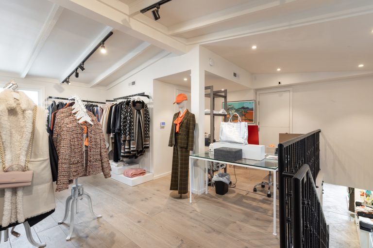 Currently Available – ESPERANZA CARMEL LLC