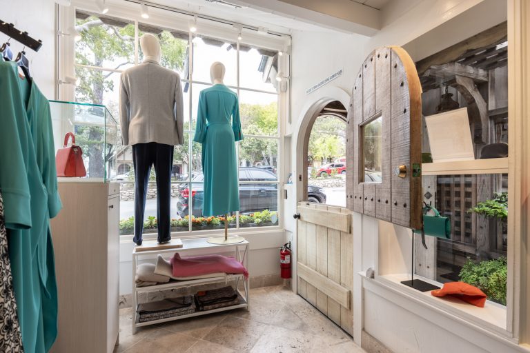 Currently Available – ESPERANZA CARMEL LLC